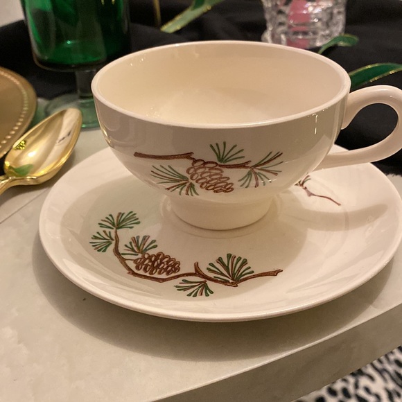 Stetson | Dining | Vintage Stetson Marcrest Misty Pine Mcm Pinecone Cup ...